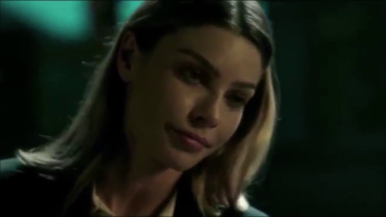 Lucifer 1x01 Lucifer and Chloe Meet - YouTube