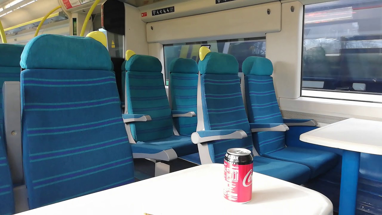Southern class 377 journey from Lingfield to Dormans 06/04/2019 - YouTube