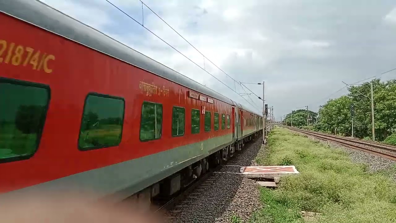 Rajdhani express full speed..... - YouTube