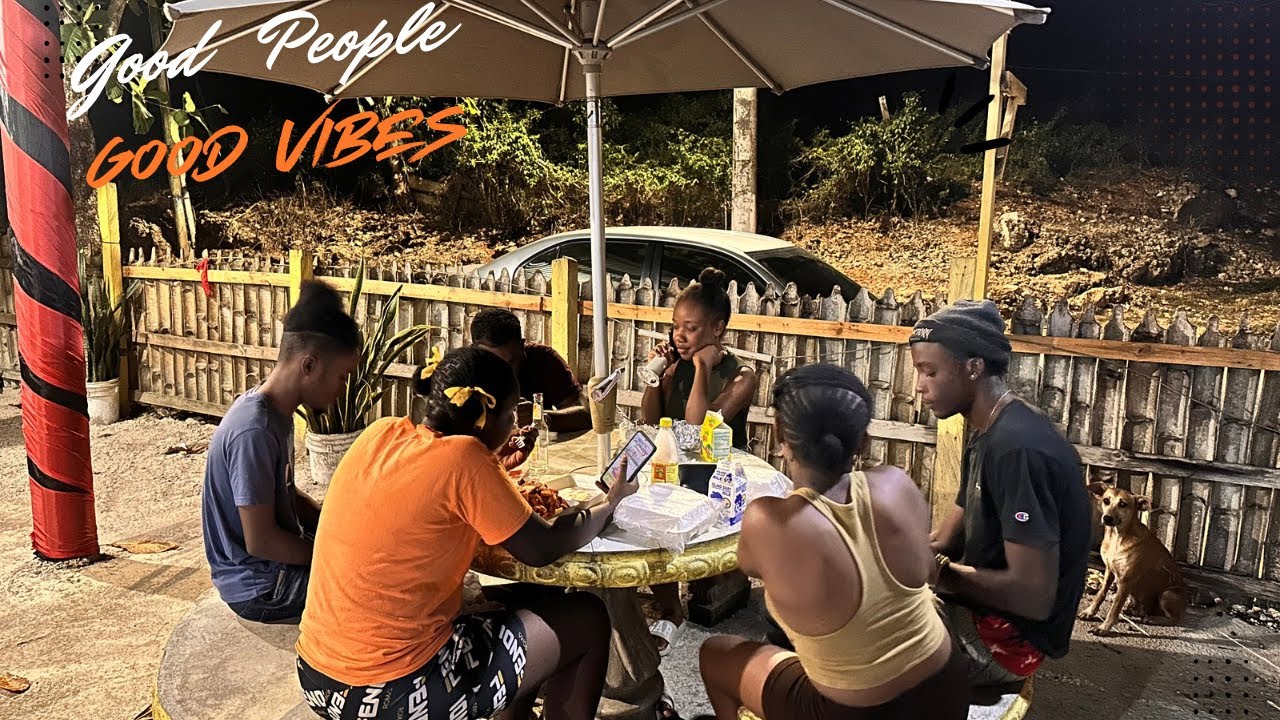 Friday Night Shenanigans| Met up with my friend| Went to a Cook Shop ...