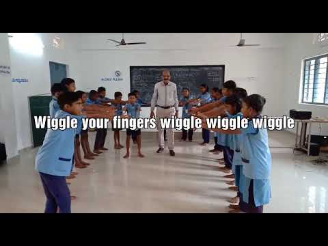 SHAKE YOUR HANDS...SHAKE SHAKE CHILDREN'S SONG - YouTube