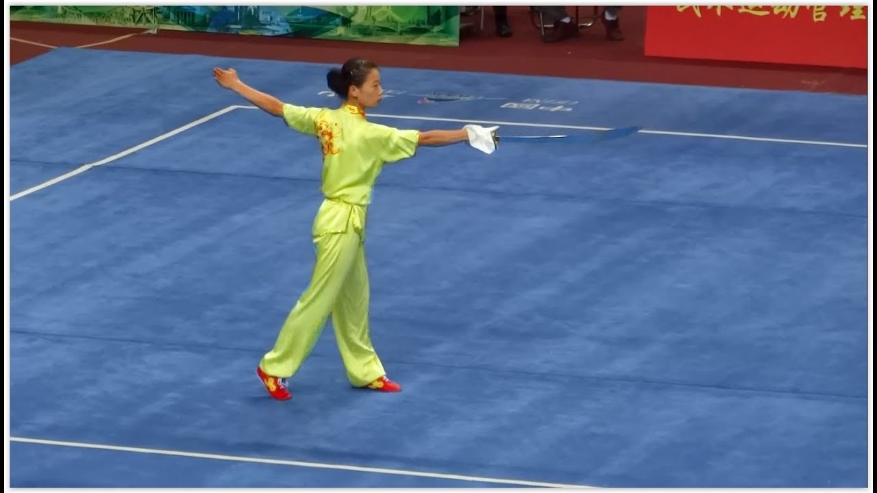 1st China National Wushu Games 第一届全国武术运动大会 Women Daoshu - Tianjin Song ...