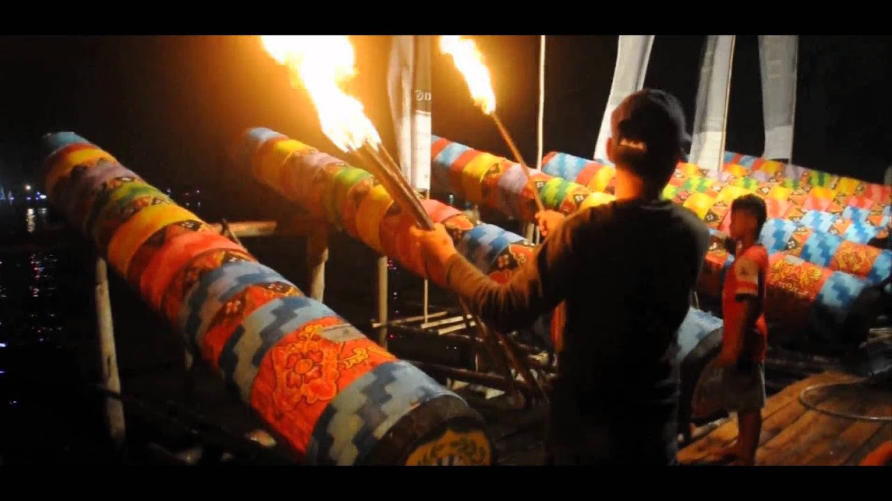 Festival Meriam Karbit Pontianak 2014 - YouTube