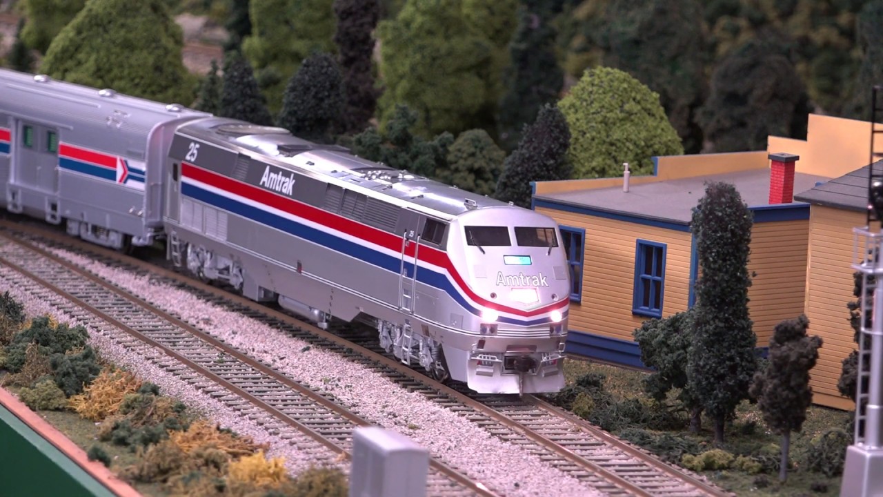 AMTRAK 25 1 - YouTube