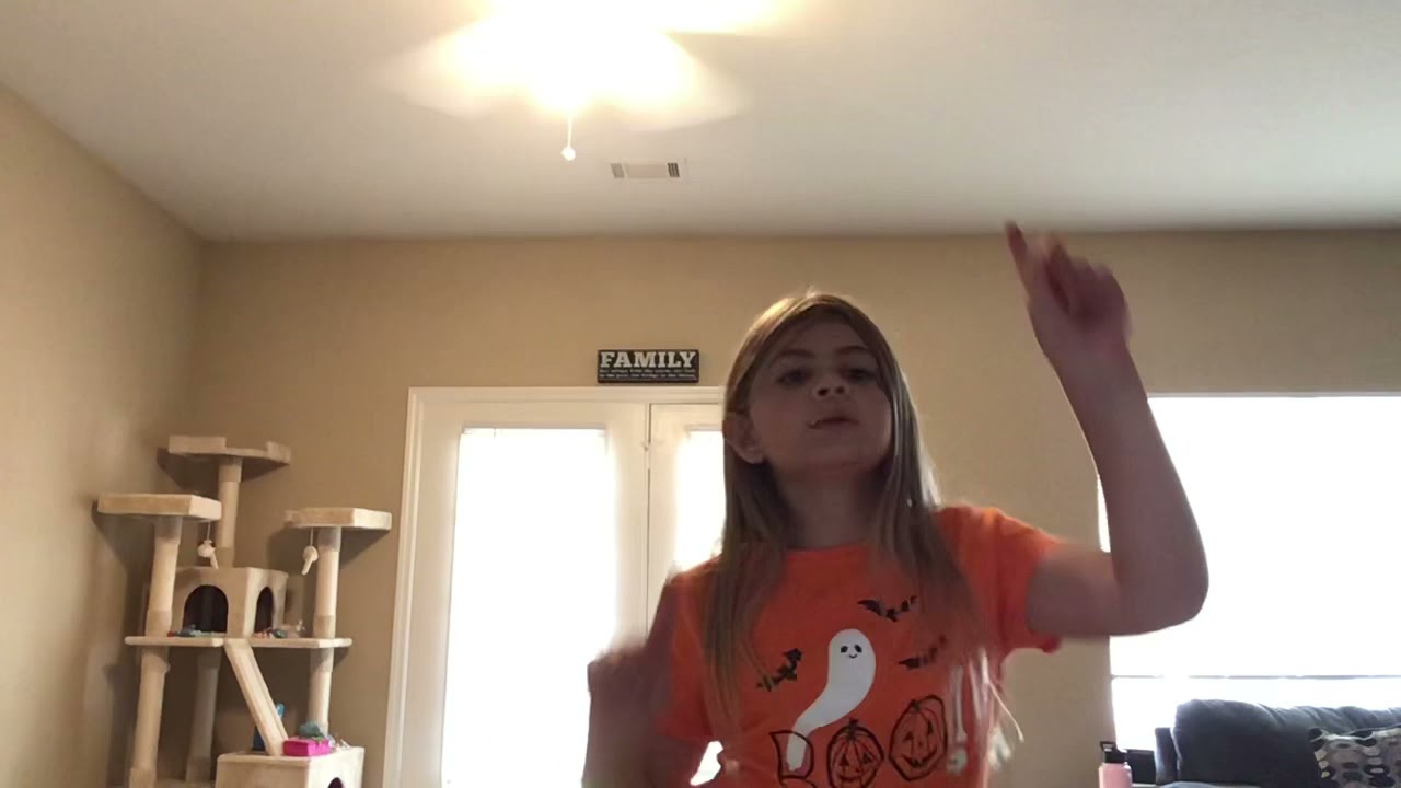 Dancing to the Macarena song - YouTube