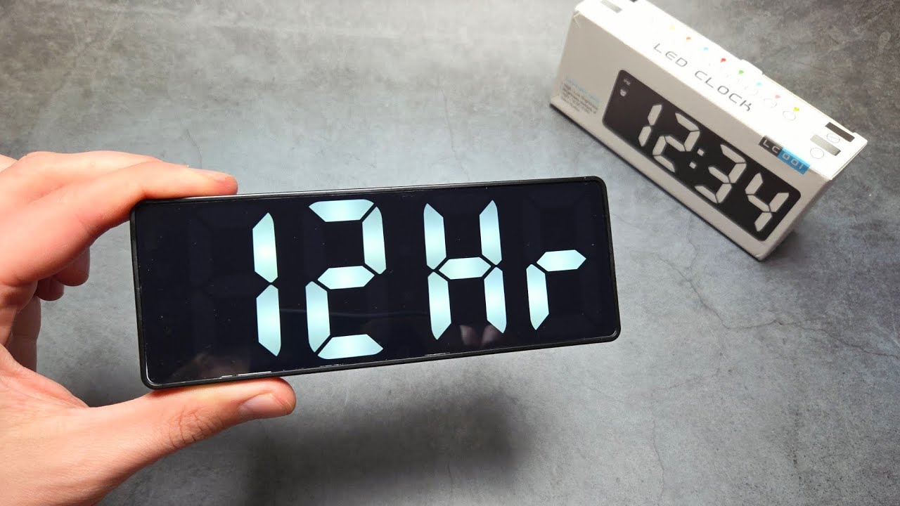 Switch 12 / 24H AM PM Time Format - LED Clock With Alarm & Large ...