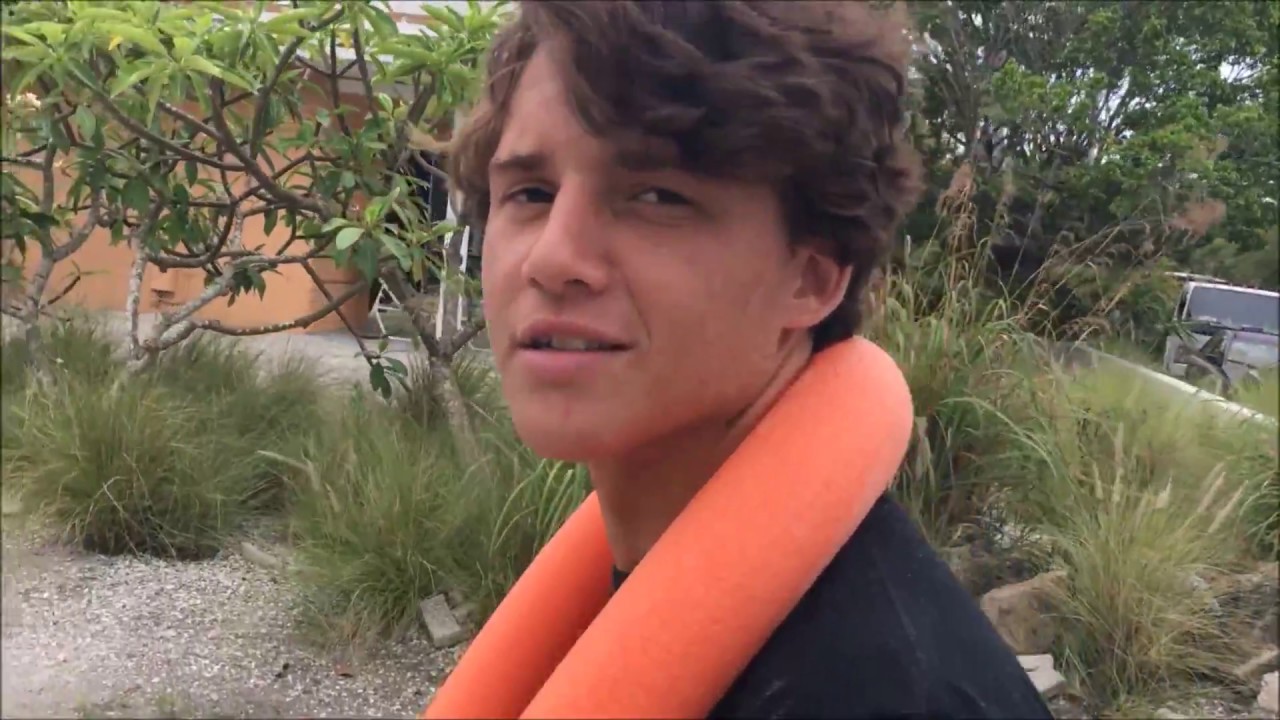 swell chasers part 1 - YouTube