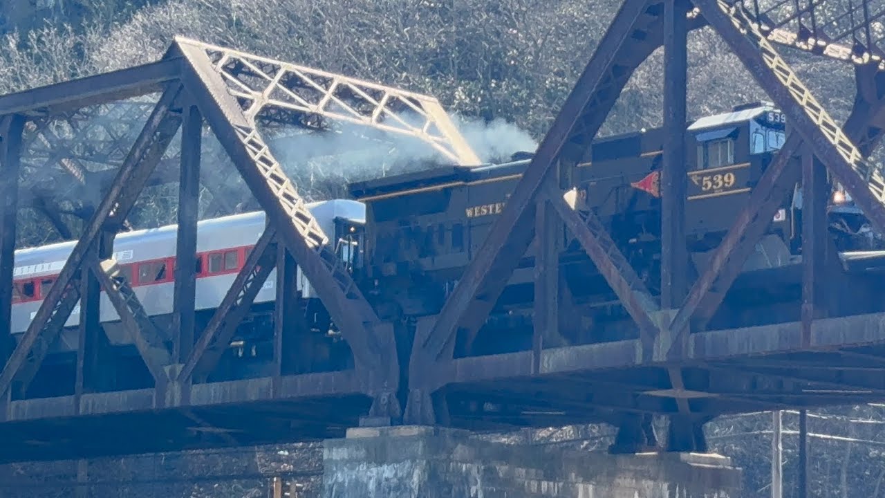 Western Maryland Scenic Railroad Allegheny Winter Express 3.2.25 heads ...