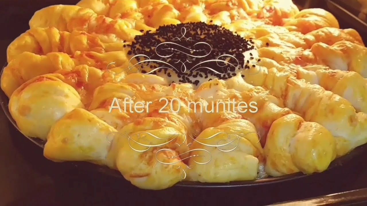 Sunflower Pizza recipe/Home made Pizza Recipe/How to make sunflower ...