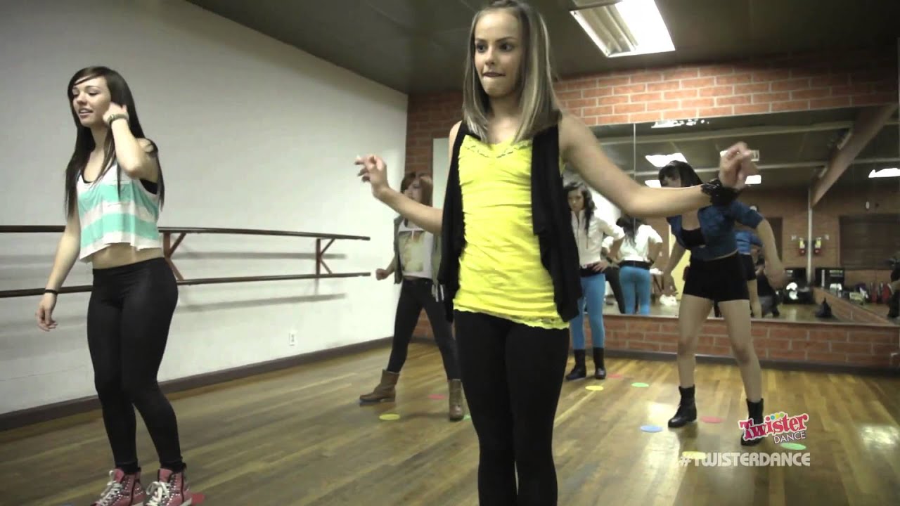 Twister Dance Making of the Video Ep. 2: Britney's Choreographers - YouTube