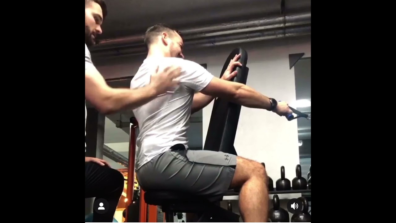 Single Arm Bench Supported Cable Row - YouTube