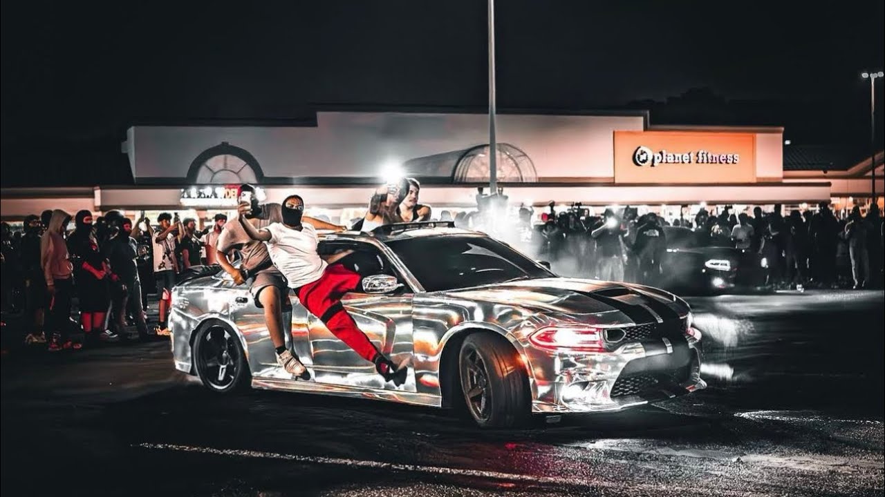 CRAZIEST CAR MEET EVER… - YouTube