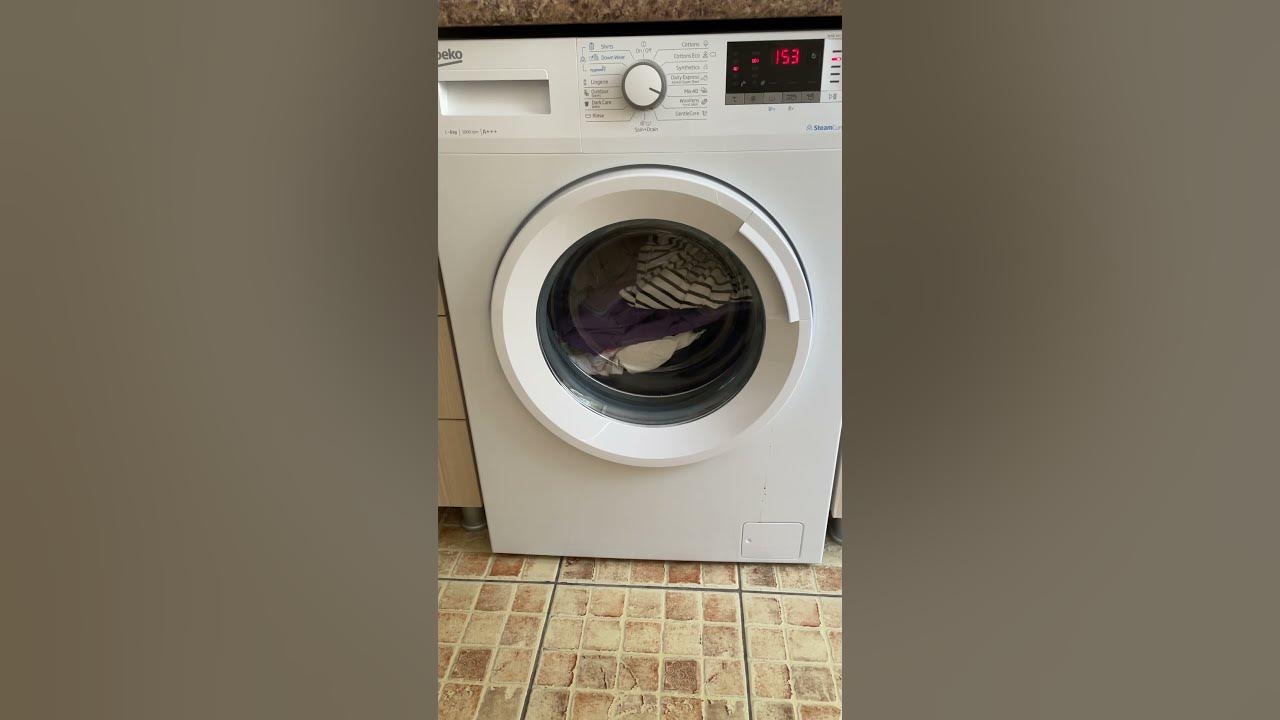 BEKO WRE6512BWW: Sump Flush at the start of cycle - YouTube