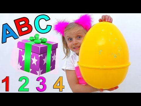 Can Alice and Nicole Count to 10, Learn Colors, and Play with Giant ...