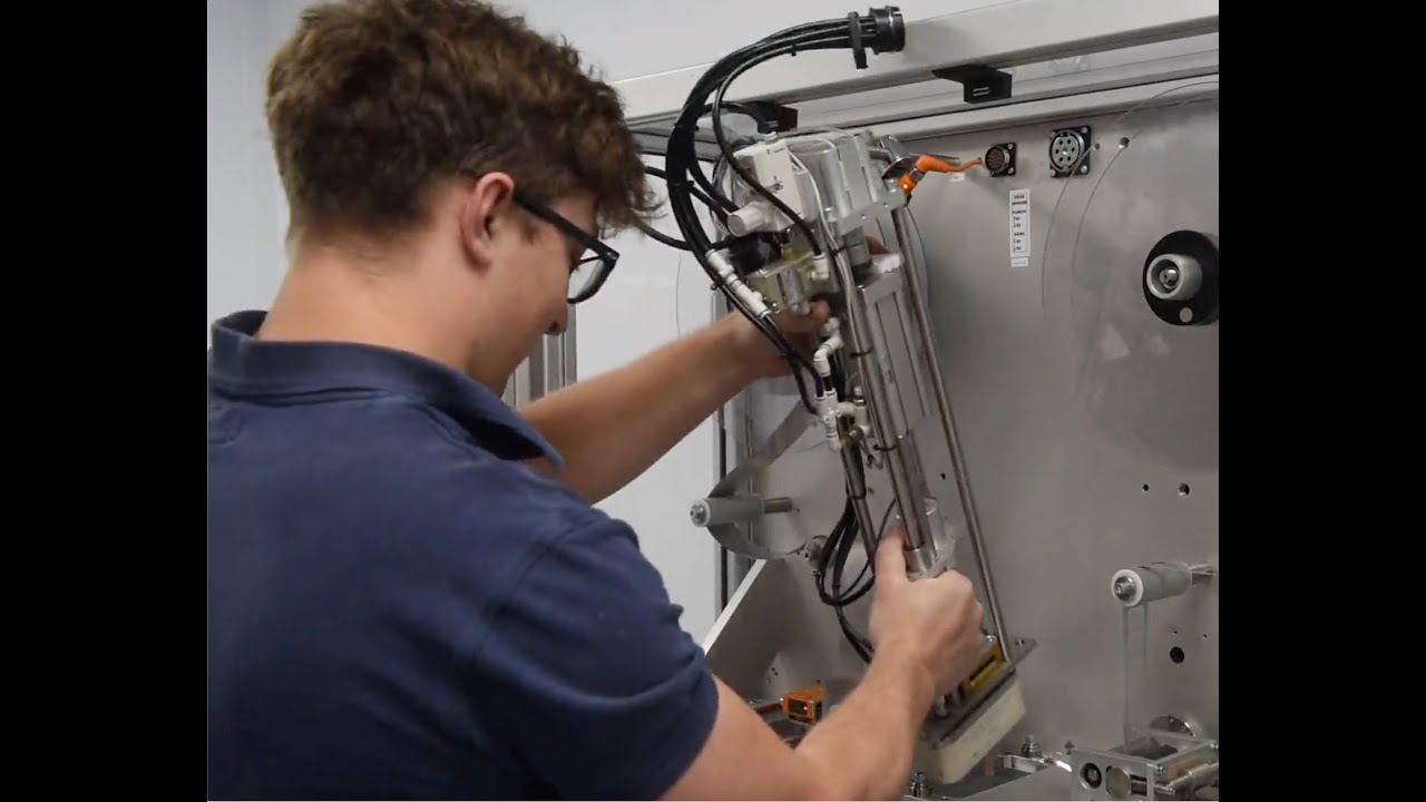 Changing the sealing head - YouTube