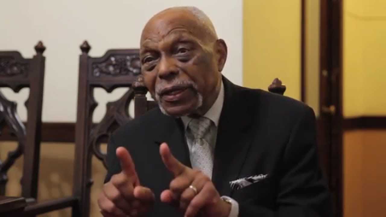 Rev. Dr. Cecil Murray Interview (1990) - YouTube