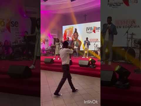 Wow,Awesome 😱🔥🔥 A duet of You look beyond me by Edegwa Queen & Minister ...