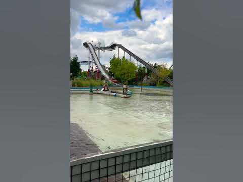 In the splash zone tidal wave at Thorpe Park#tanishaislam#birtish# ...