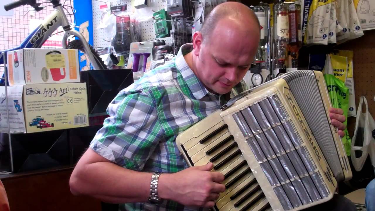 George Rennie Music Festival Kirriemuir Scotland September 3rd - YouTube