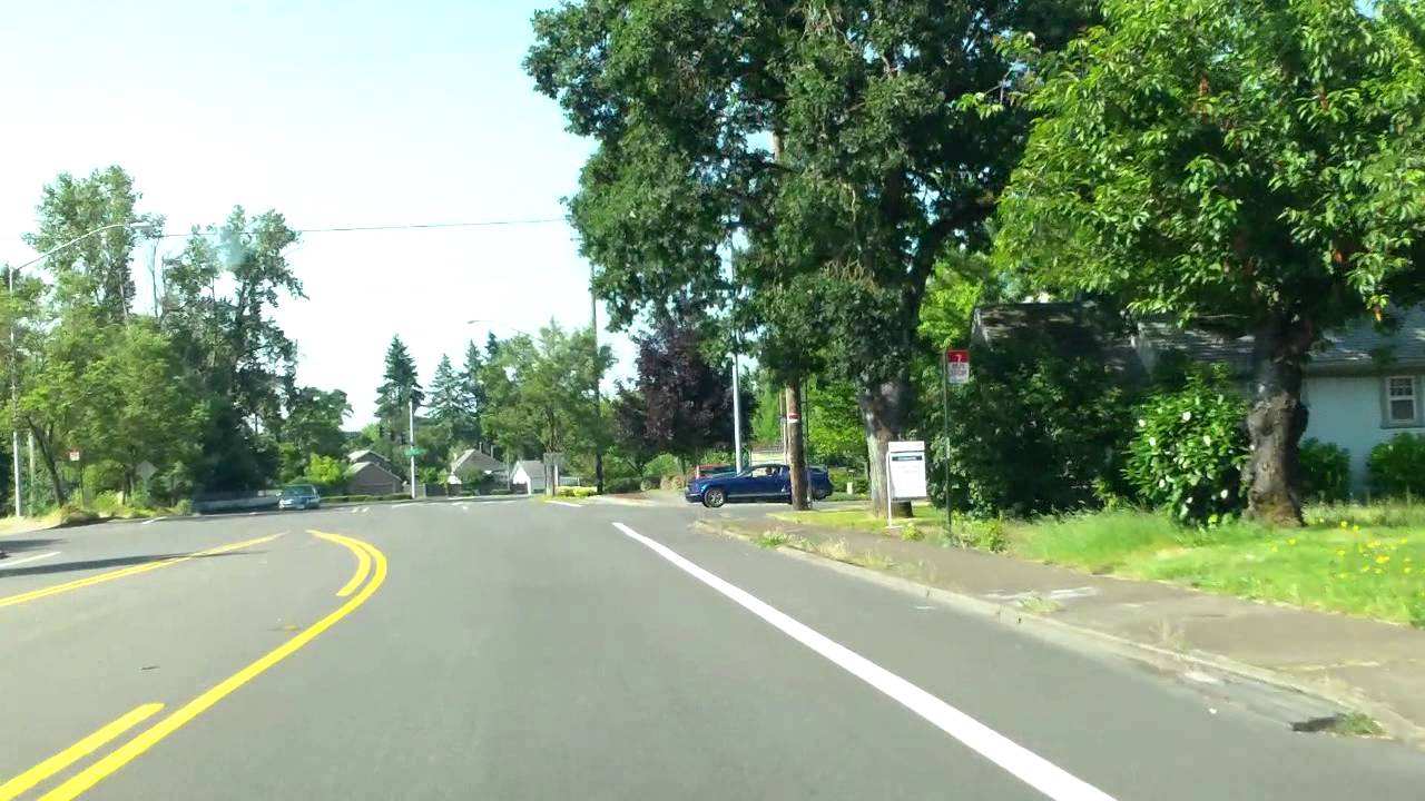 Salem Oregon 17th and Mission Street - YouTube