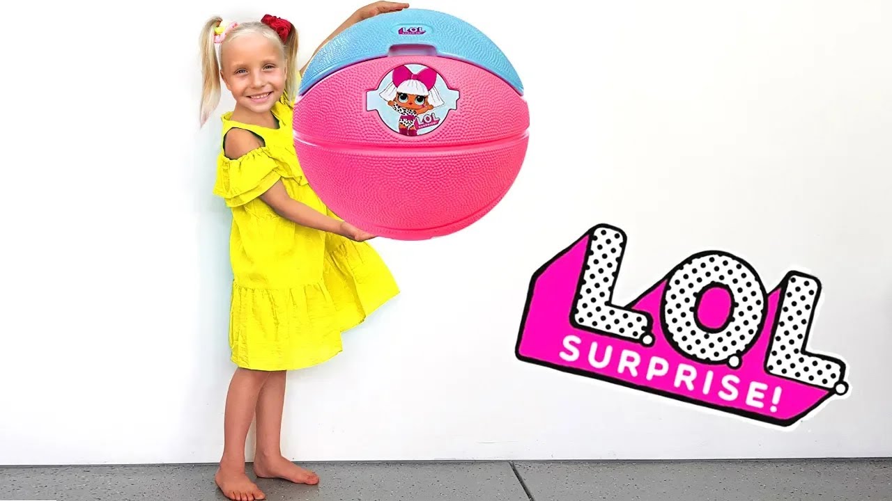 Alice and dad are building a house for LOL dolls with surprises - YouTube