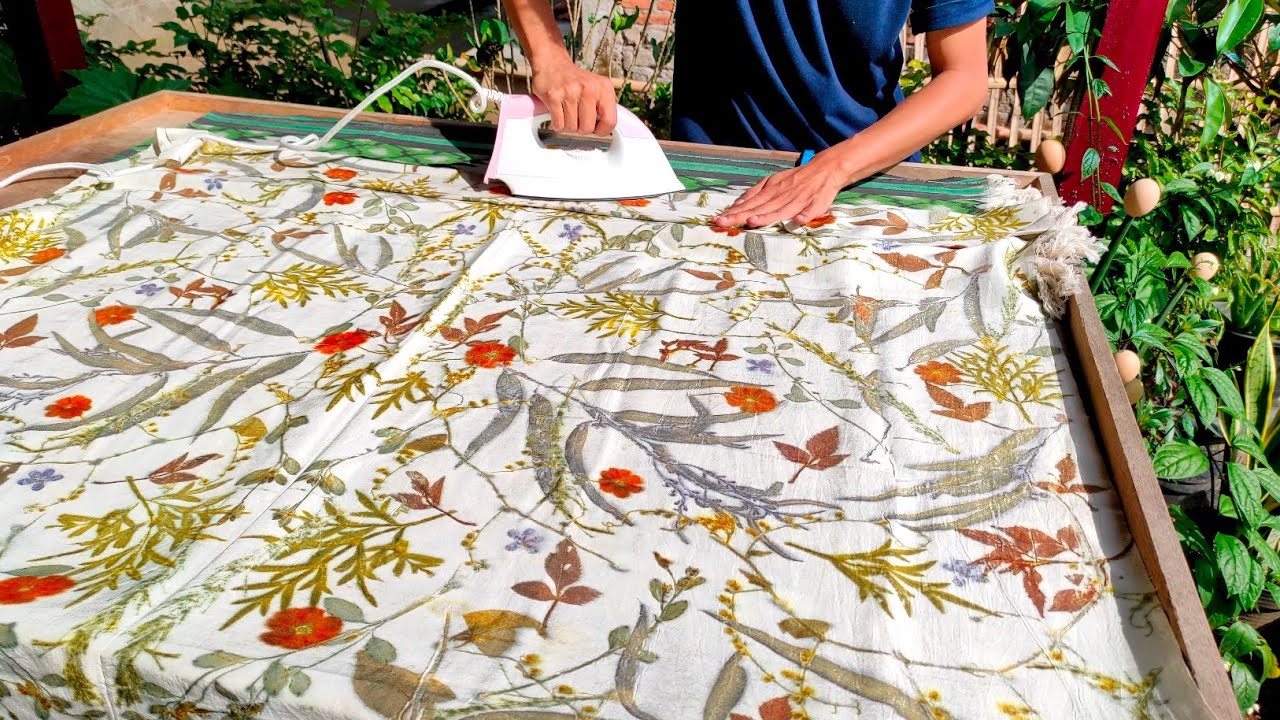 Pleats the textile and dyeing - YouTube