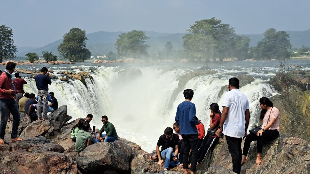 Hogenakkal Falls || Kaveri River || Niagara falls of India - YouTube