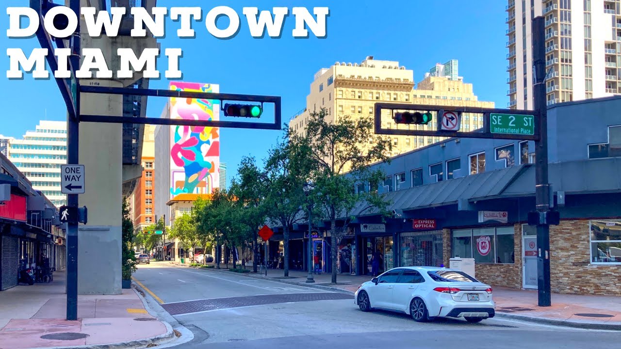 Downtown Miami || Walking Around Miami, Florida - YouTube