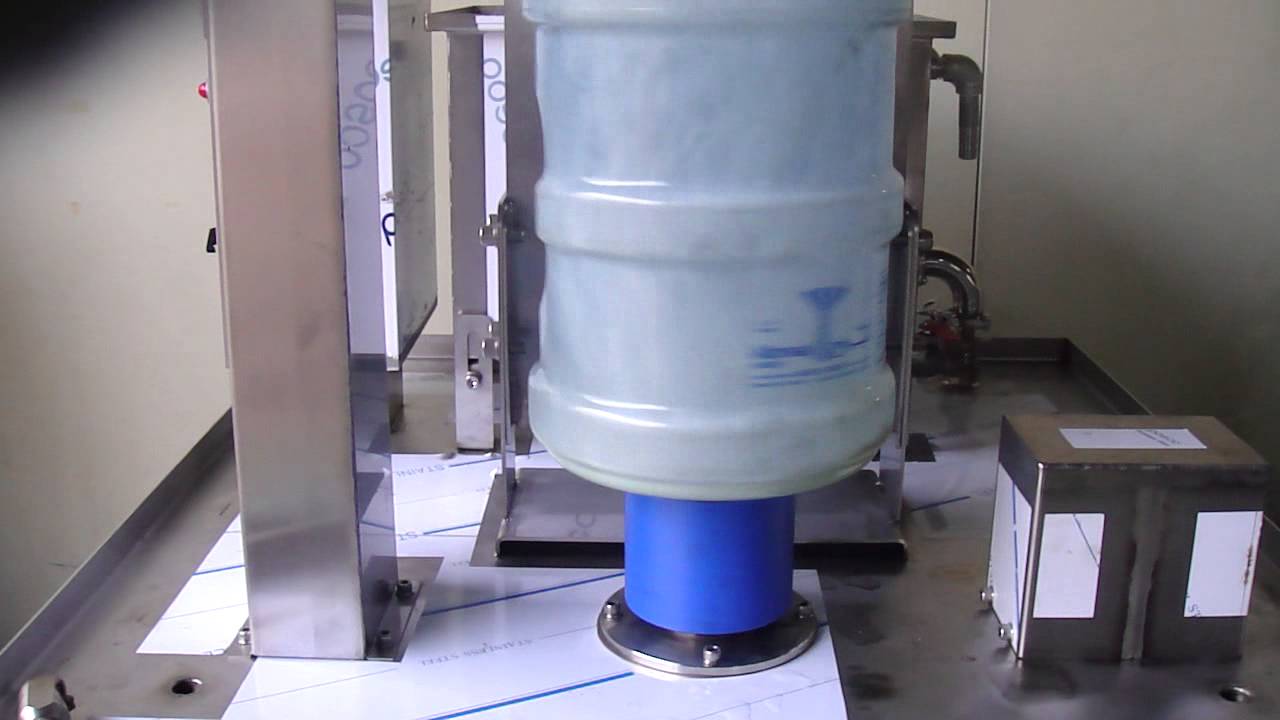 Oil bottle washing test Video - YouTube