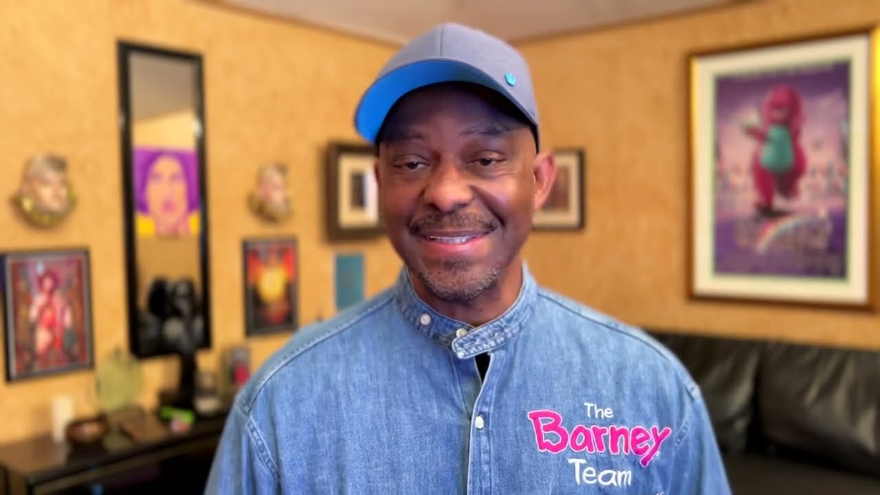David Joyner Celebrates the Fans for your 30 years of Love for "Barney ...