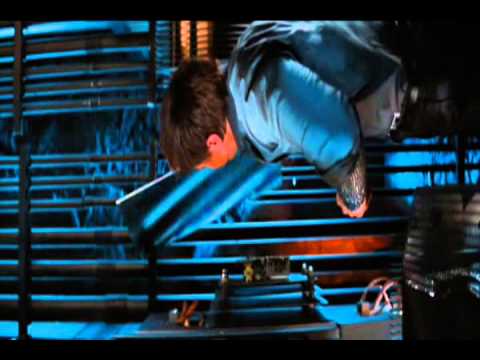 Mission:Impossible-Ghost Protocol - Agent Brandt (Jeremy Renner) - YouTube