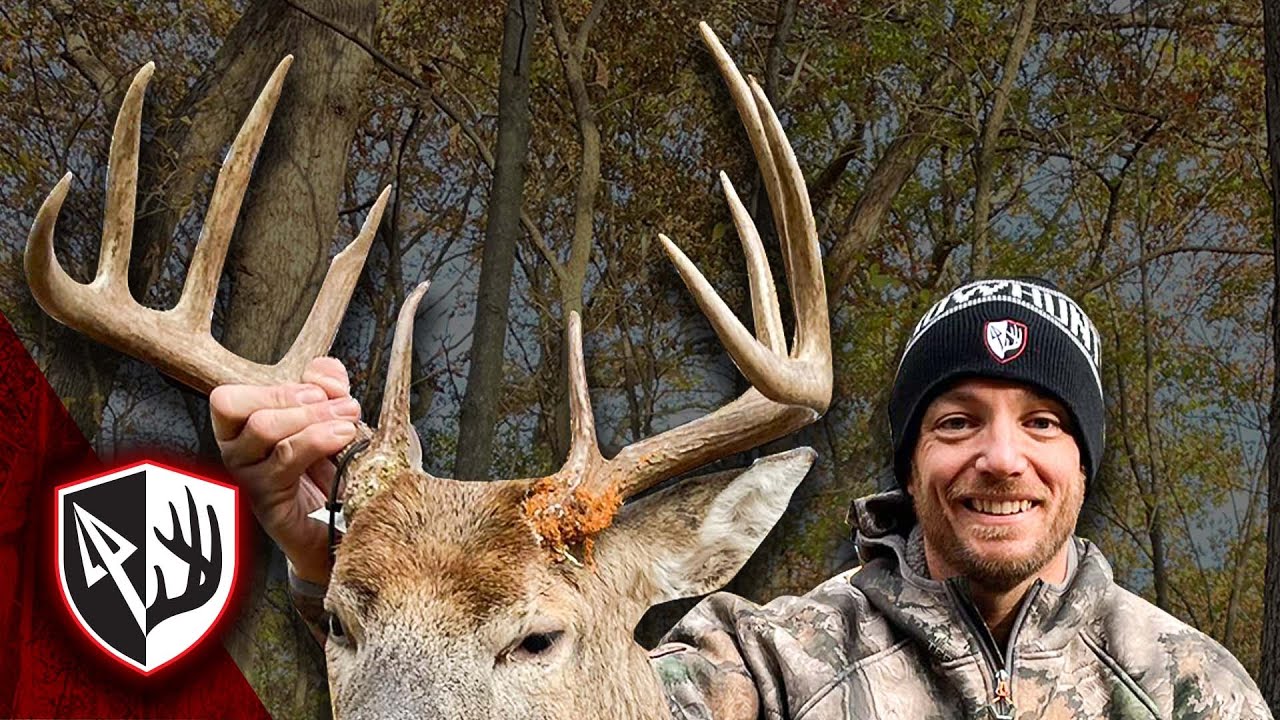 Buck Down! First Time Hunting a New Farm - YouTube