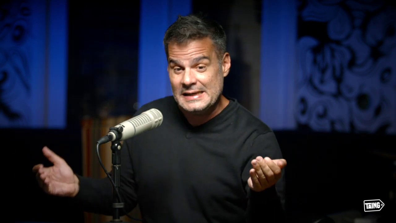 Conversación con el comediante argentino Fernando Sanjiao - YouTube