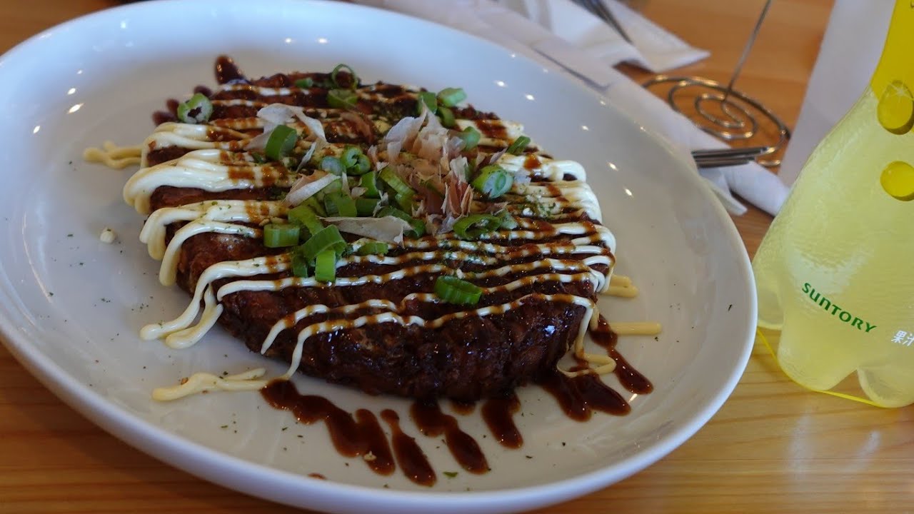 Okaeri Cafe Delicious Japanese Food & Drinks オカエリカフェ - YouTube