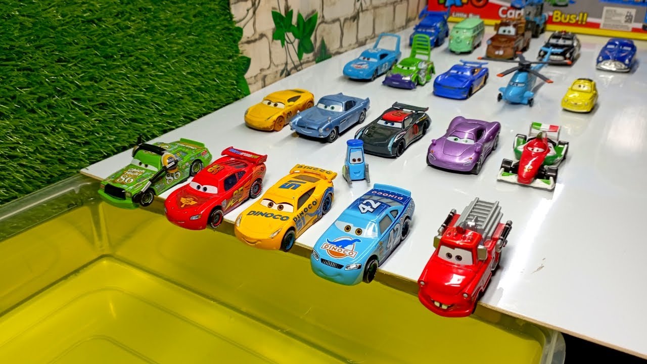 Looking for disney pixar cars on the rocky road : lightning mcqueen ...