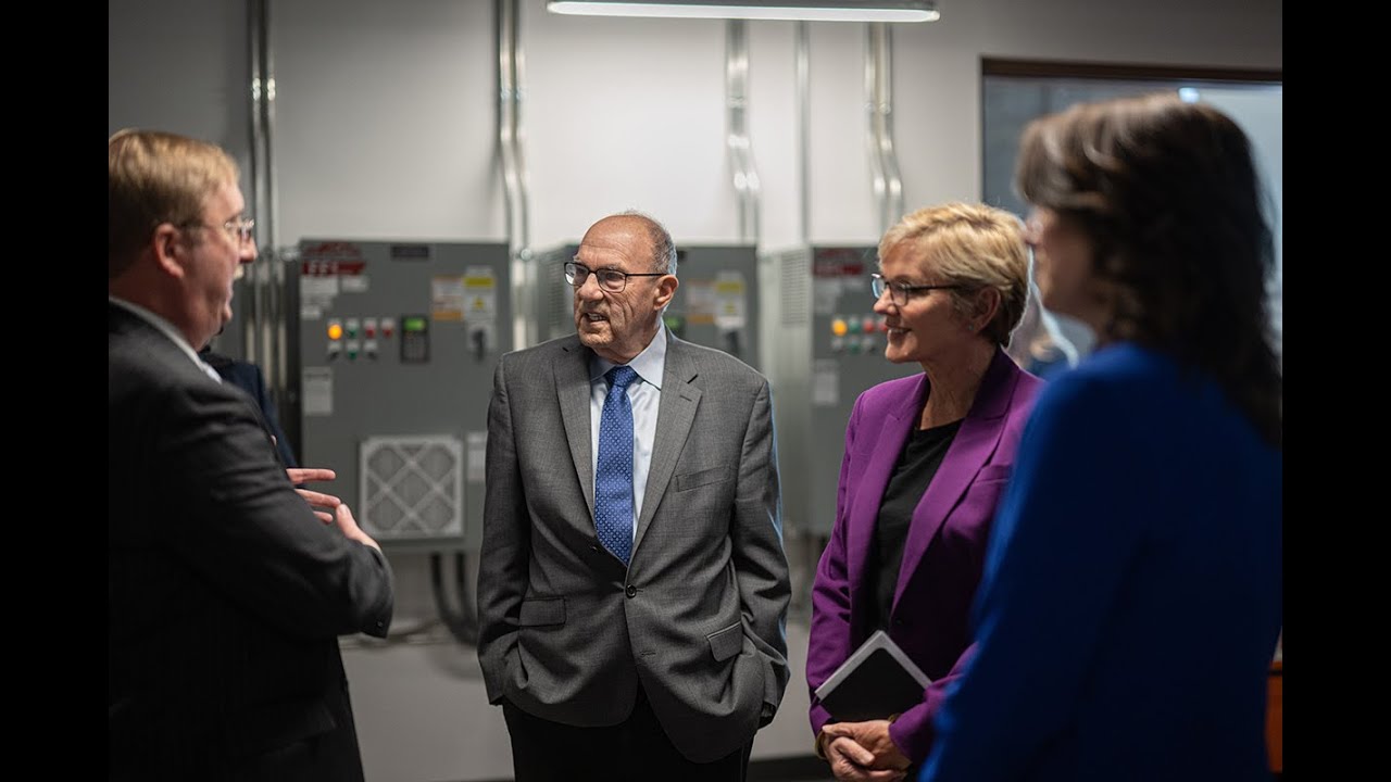 VIPs visiting with the Utah FORGE team - YouTube