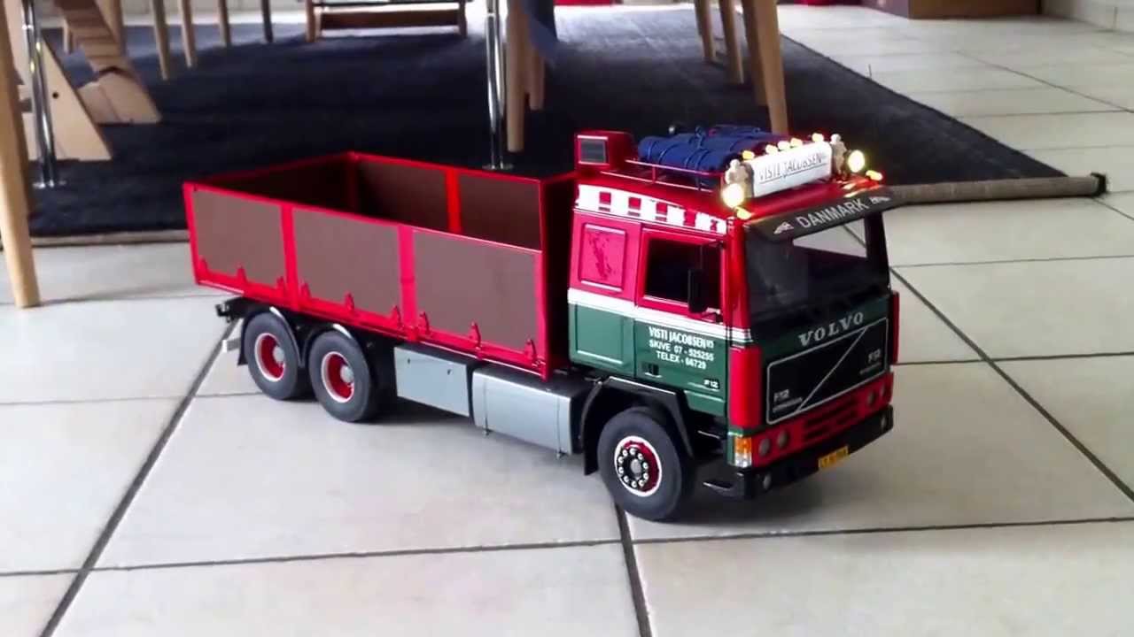 Here is a video with my Daugther driving my almost finished Wedico ...