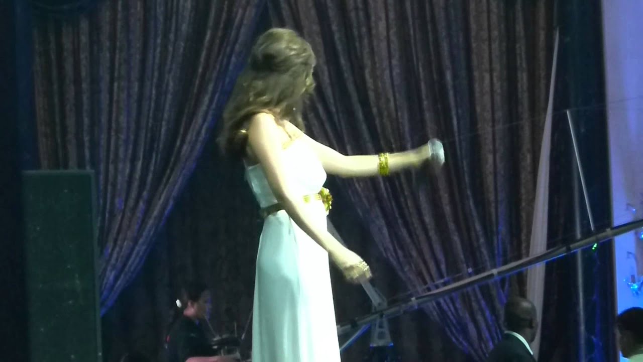 NANCY AJRAM - concert New Year EVE to Doha - YouTube