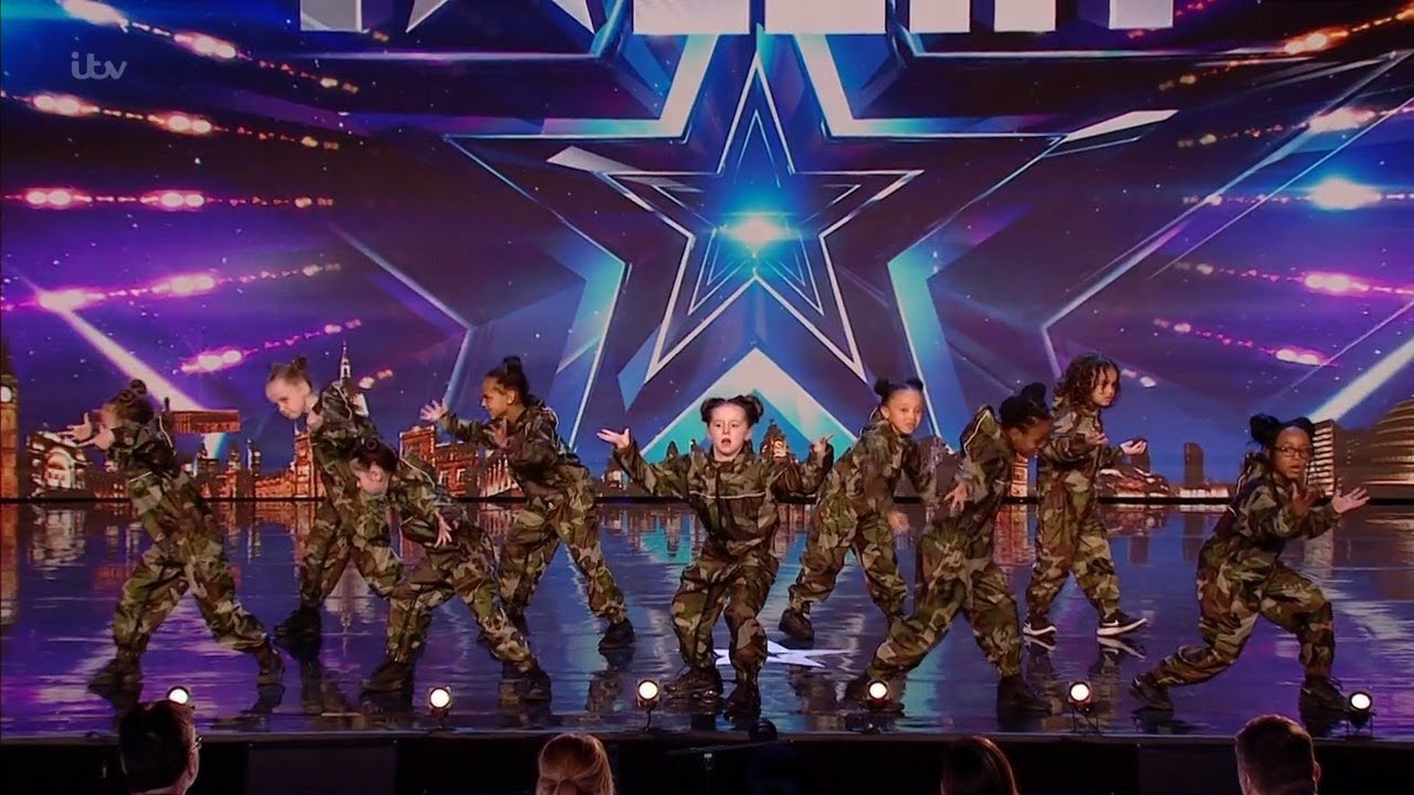 Britain's Got Talent 2020 Mini Beez Full Audition S14E02 - YouTube