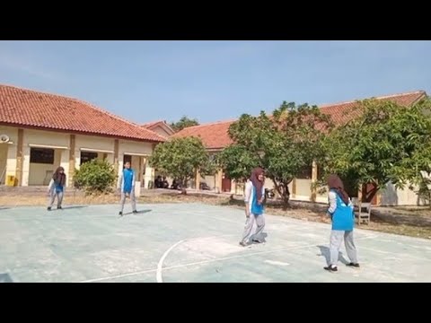 Permainan tradisional- Gobak sodor ( Galah asin ) - YouTube