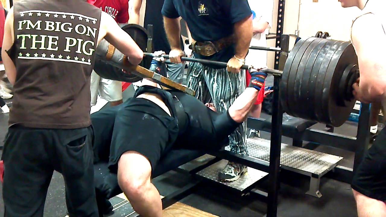 Justin Bethune single ply 700 bench 1-board - YouTube