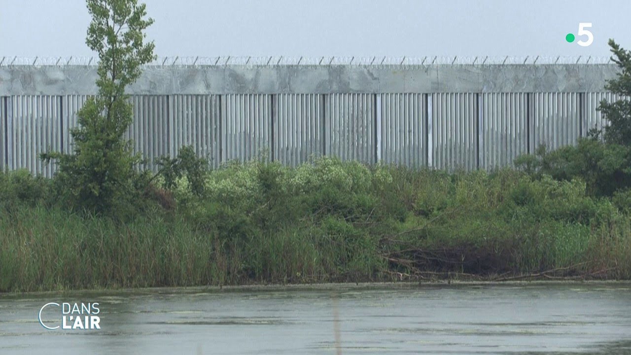 Ces murs qui se construisent aux frontières de l'Europe - reportage # ...