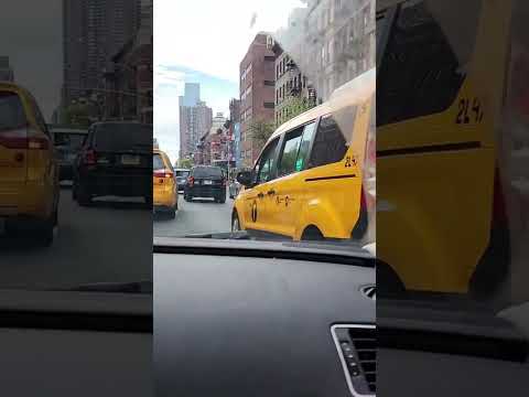 GÖKHAN ÖNER TAKSİCİYLE TARTIŞIYOR !!! @gkhnoner #shorts