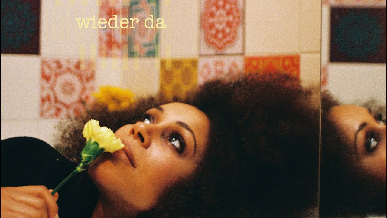 Grace Risch aka. MONSOUN - "Wieder da" (Trailer) - YouTube