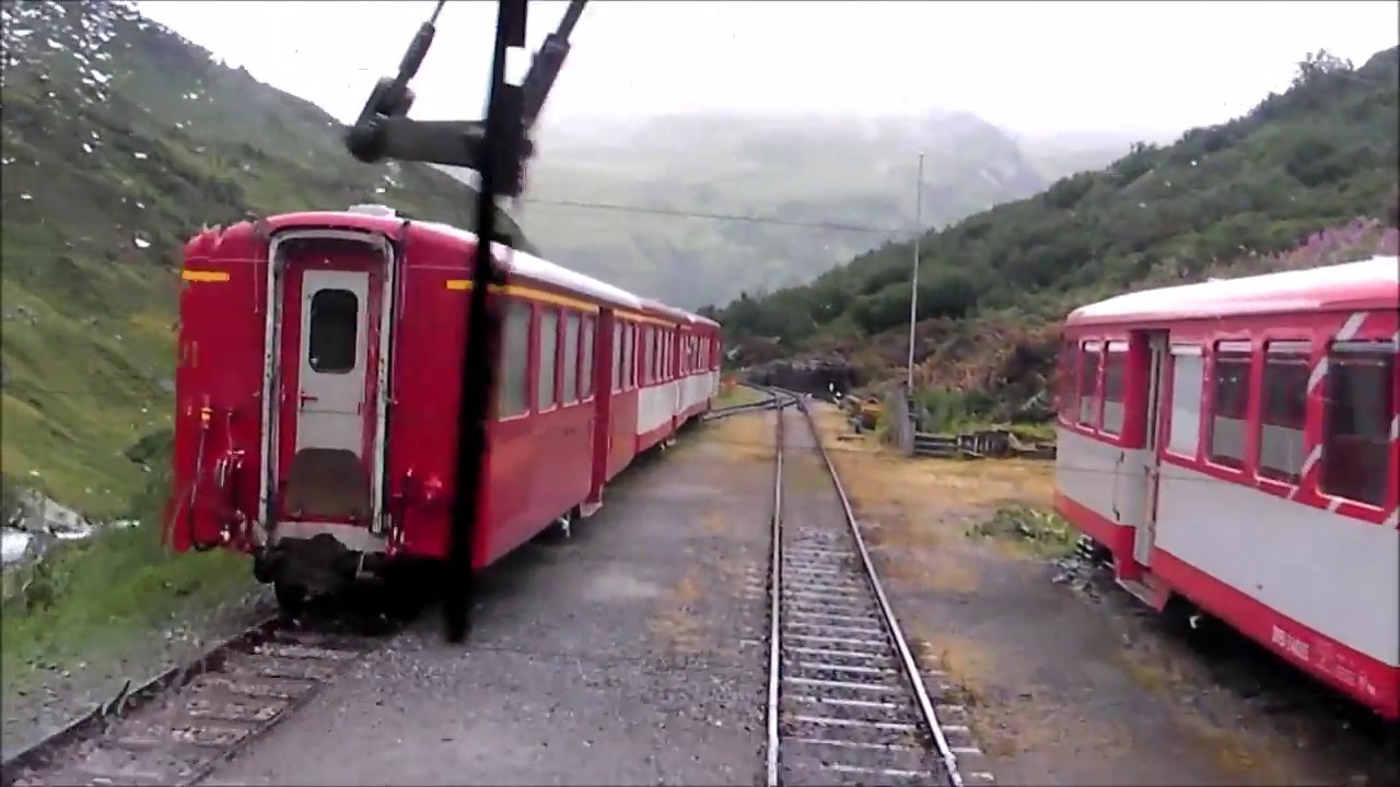 Führerstandsmitfahrt Diesellok Oberwald - Realp (Teil 4/5) - YouTube