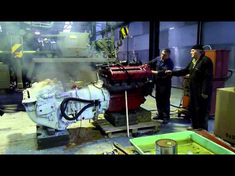 Testing a Ford GAF V8 engine coming from a M26 Pershing tank - YouTube