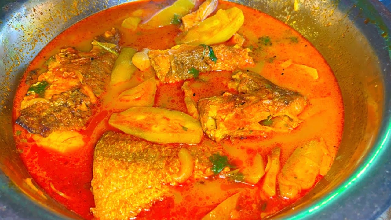 telapia fish curry...fish curry bengali style....summer special fish ...