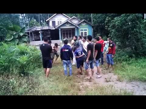 Ternyata.. Maling kalau dihajar juga bisa teriak sakit.