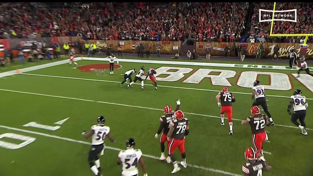 WE FINALLY GOT A TOUCHDOWN! - YouTube