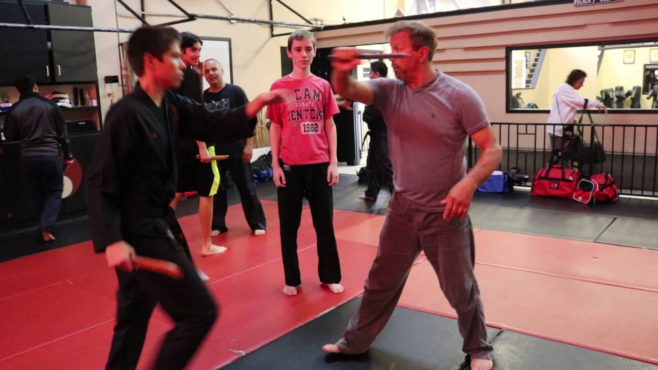 Ron Balicki teaching a basic knife class at TKC - YouTube